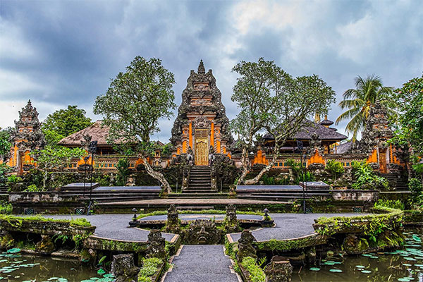 Bali island in Indonesia | The unique place in the world for yoga